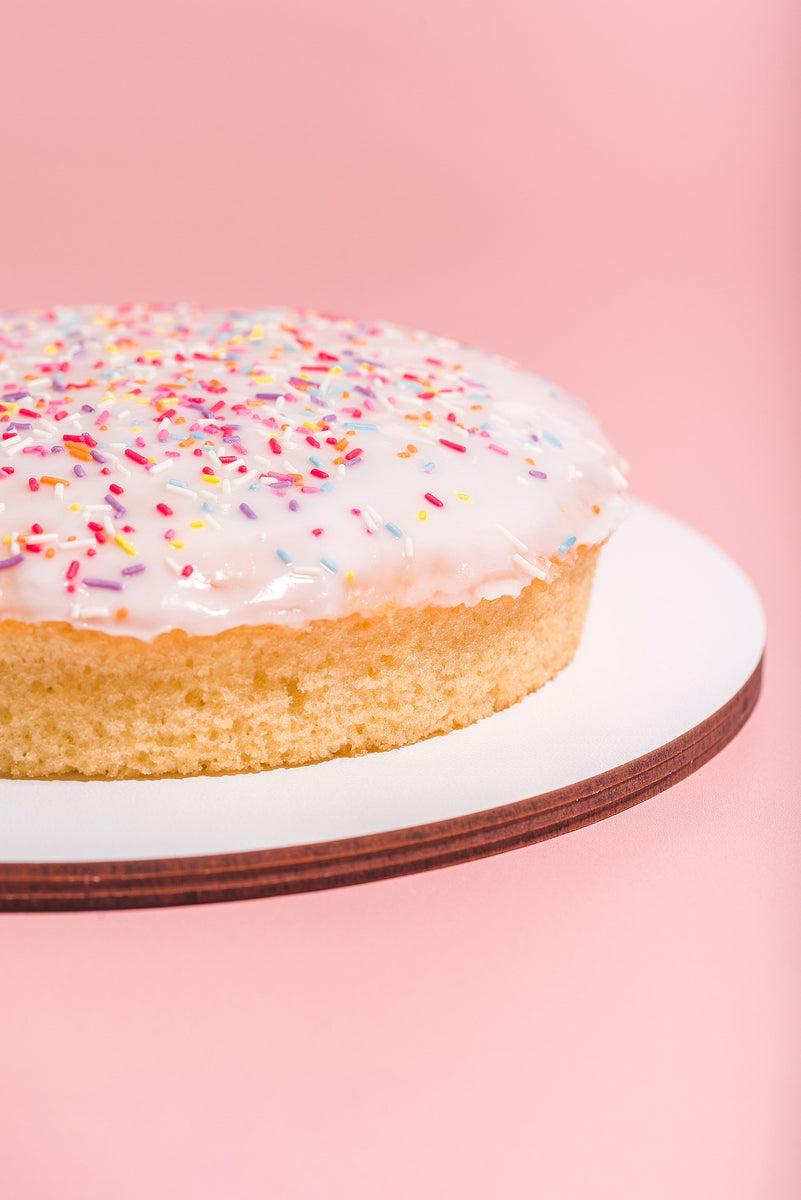 Old School Cake – French Village Bakery