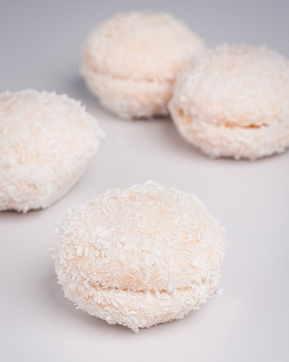 Snowballs (pack of 4) – French Village Bakery